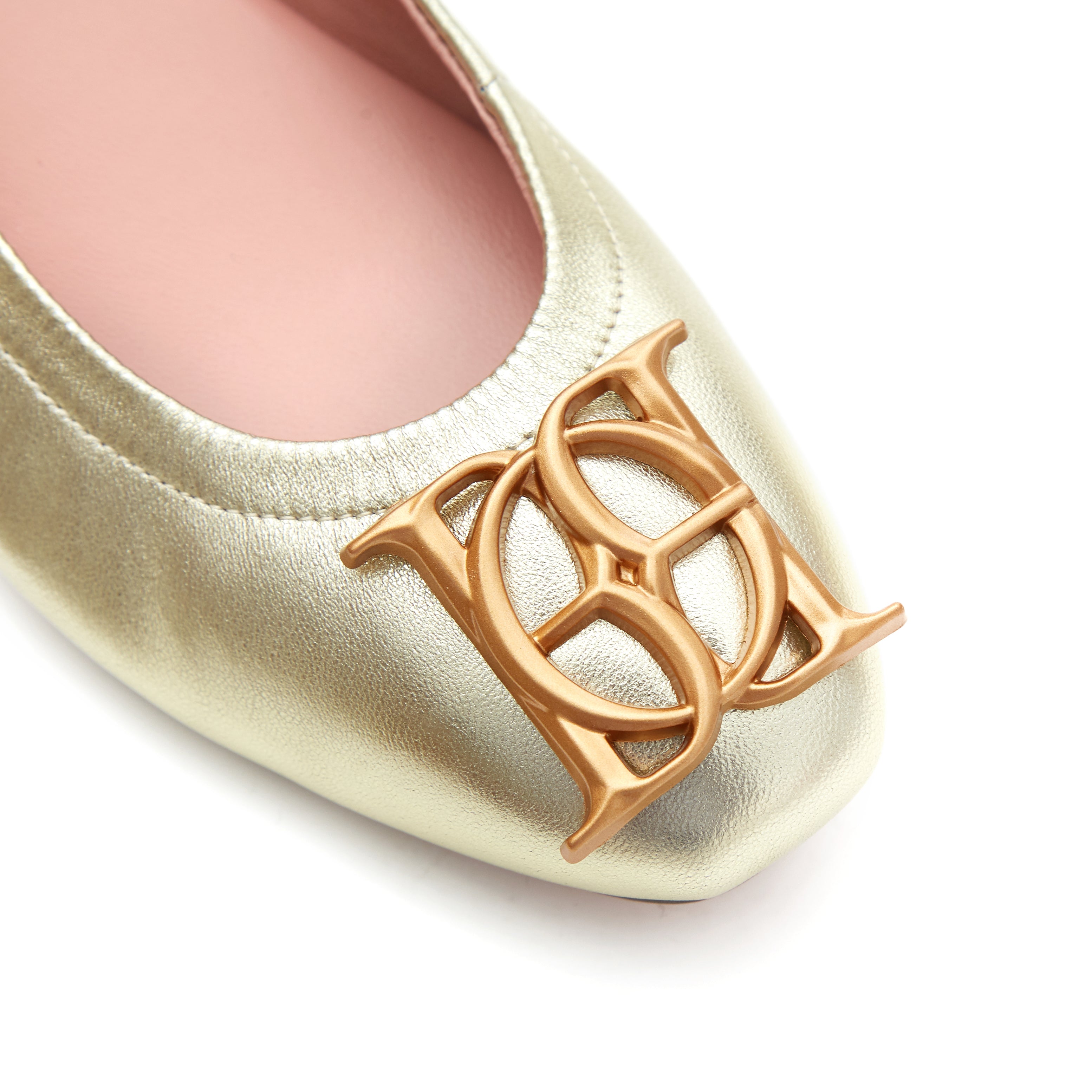 O&B Your Other Best Friends | When comfy meet luxury shoes